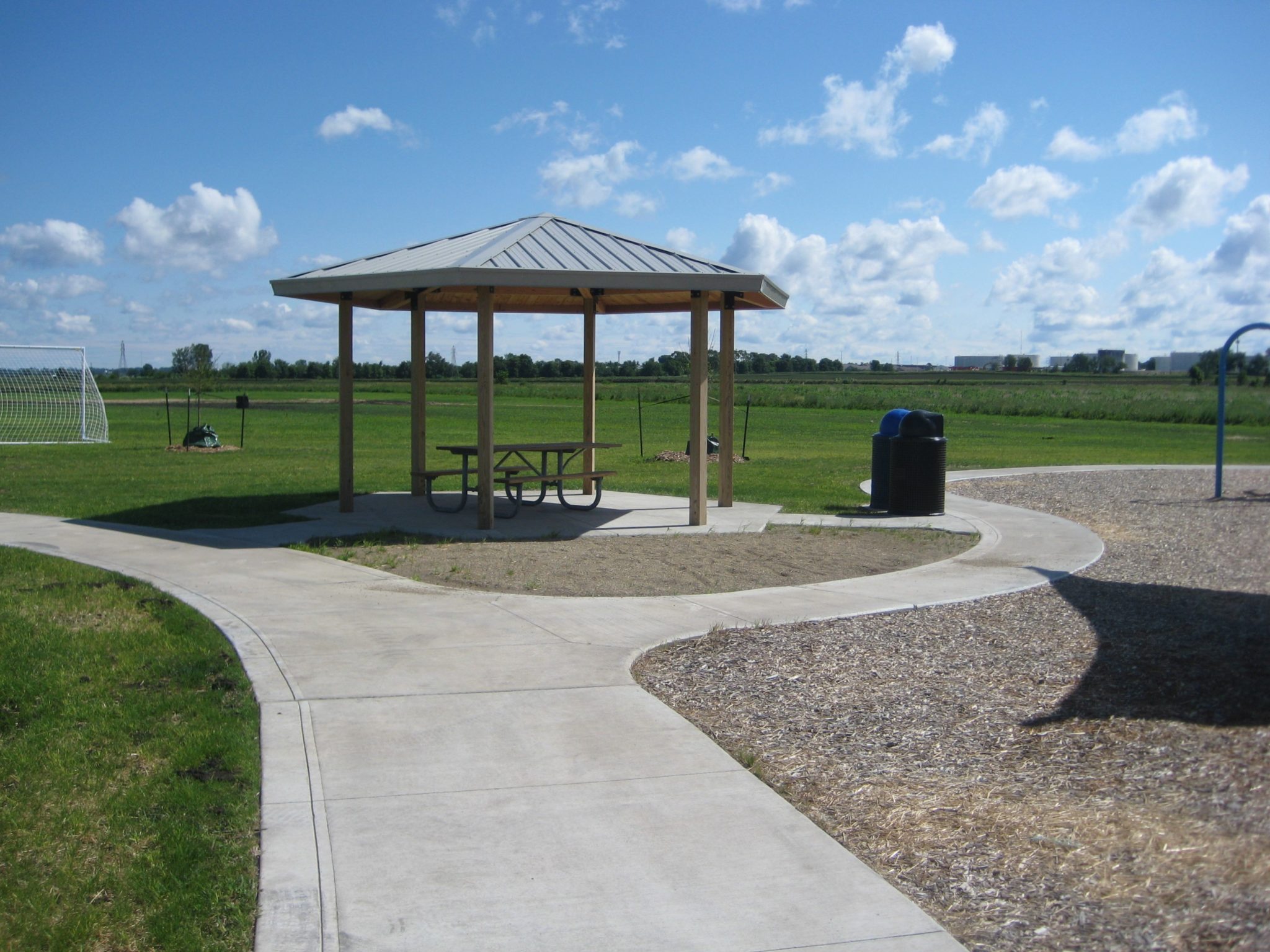 Hexagon Post & Beam - Cedar Forest Products